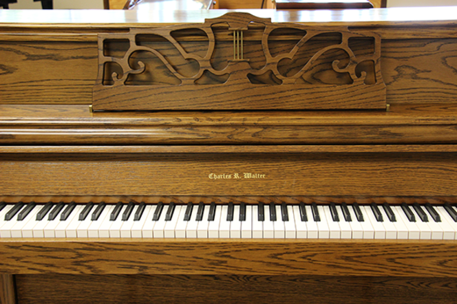 1999 Charles Walter Console Piano