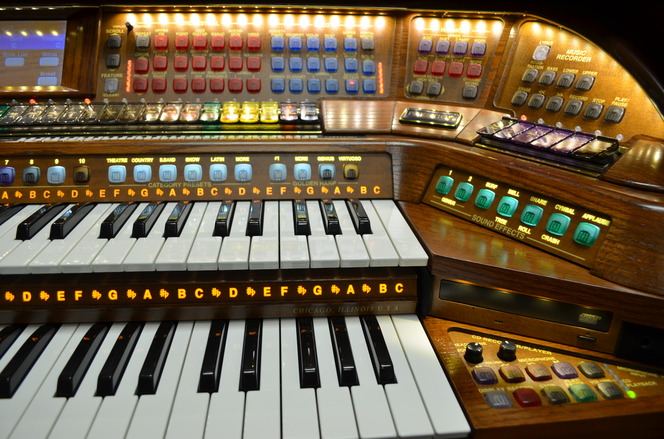 Lowrey A5000 Prestige