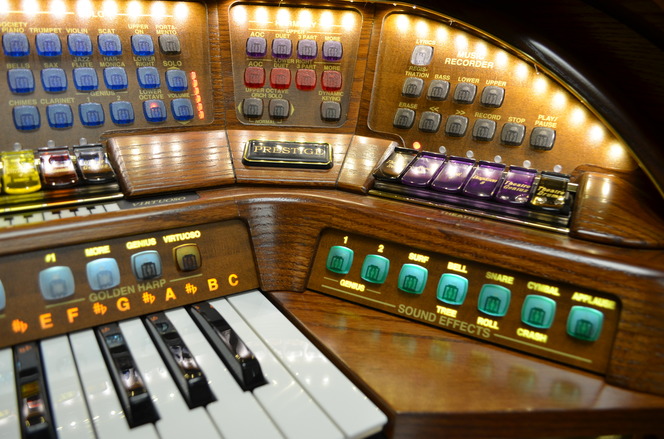 Lowrey A5000 Prestige