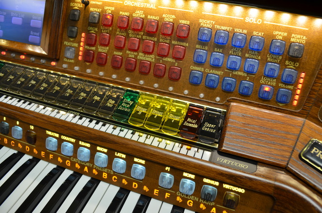 Lowrey A5000 Prestige