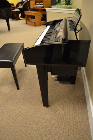 Yamaha CVP-405 Clavinova digital piano