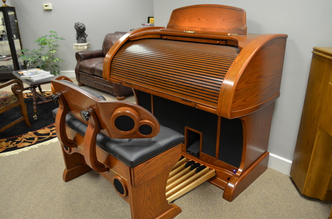 Lowrey Imperial organ, warm oak cabinet