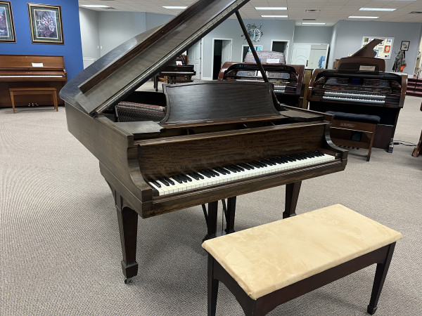 1924 Steinway Model L grand piano and bench