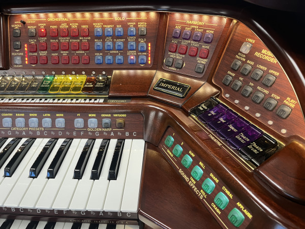 Lowrey A6000 Imperial organ, cherry