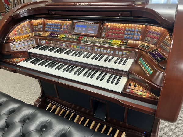 Lowrey A6000 Imperial organ, cherry